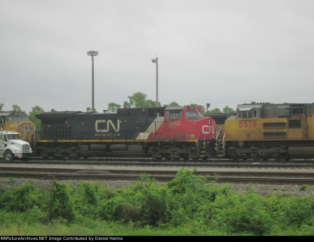 CN Dash-9 & UP ACe
